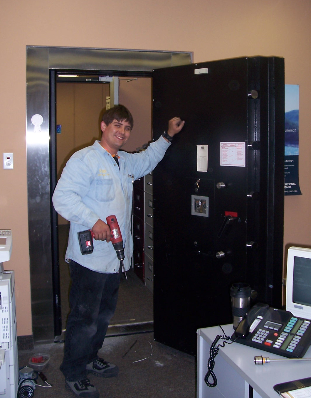 Safe Services - Stubb Safe & Vault